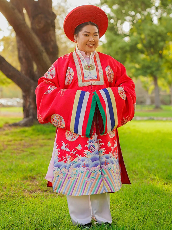 Elegant Vietnamese Ao Dai: Timeless, graceful, and stylish. – aodaistyle
